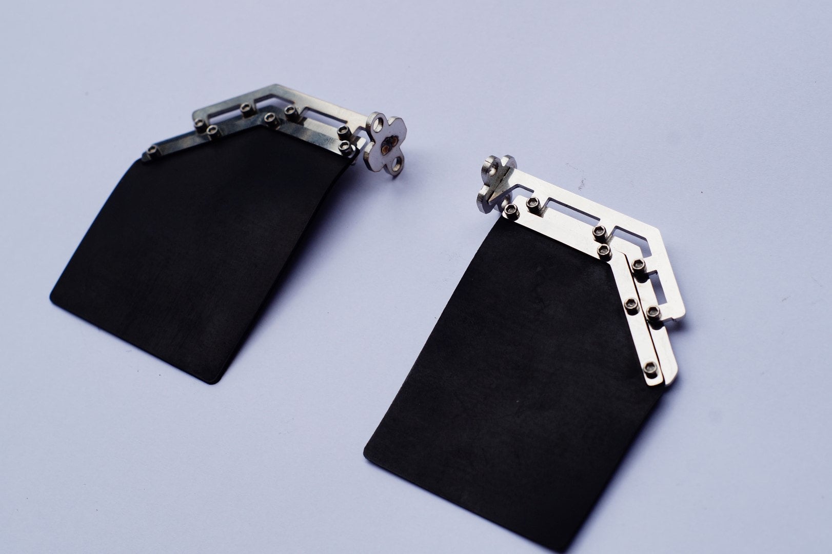 JTS Tractor rear bumper plates, lenses, mud flaps hanger | SemiJoe R/C ...